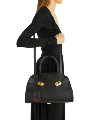 FERRAGAMO Hug Leather Tote Bag - Black