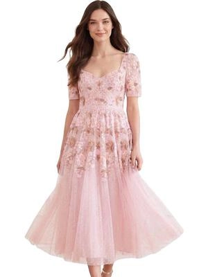 NEEDLE & THREAD Wisteria Sweetheart Embroidered Sequin Ballerina Dress - Shell/pink
