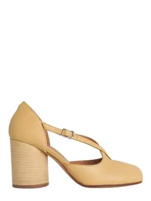 MAISON MARGIELA Tabi Toe Block Heeled Pumps - Beige