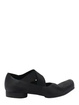 UMA WANG Square Toe Ballet Flats With Crisscross Elastic Bands - Black