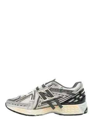 NEW BALANCE 1906a Sneakers - Silver