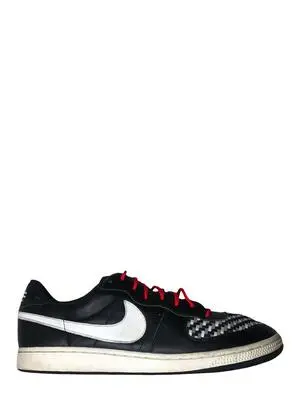 Nike Legend Athletic Sneakers - Black