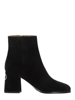 Valentino Garavani Logo Detail Ankle Boots - Black