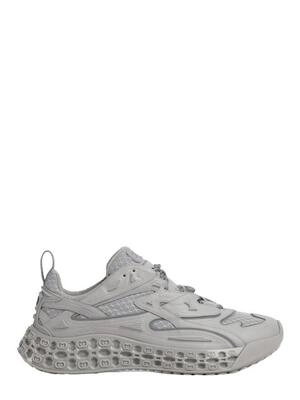 Gucci Gucci 3D Effect Interlocking G Sneakers Grey