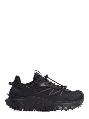 Moncler Round Toe Lace-up Sneakers - Black