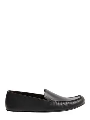 THE ROW Leo Loafers In Grained Leather - Black