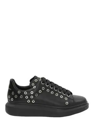 Alexander McQueen Oversized Eyelet Detail Sneakers - Black