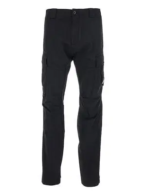 C.P. COMPANY Cargo Pants With Logo Plate - Black