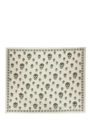 Alexander McQueen Foulard Skull Silk Scarf - Cream