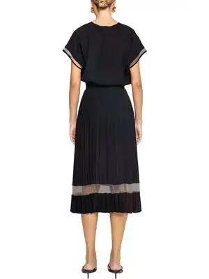 NISSA V-neck Top With Graphic Detailing - Black