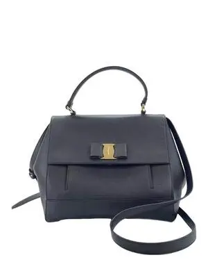 FERRAGAMO Vara Bow Handbag - Black