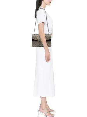 Gucci 2016-2026 Medium Gg Supreme Dionysus Shoulder Bag - Neutrals