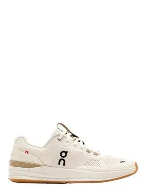 On The Roger Pro Sneakers - Ivory