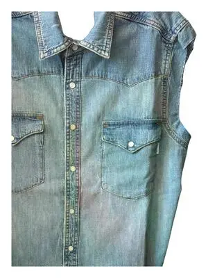 AMISH AMISH Sleeveless Faded Denim Shirt With Frayed Edges
