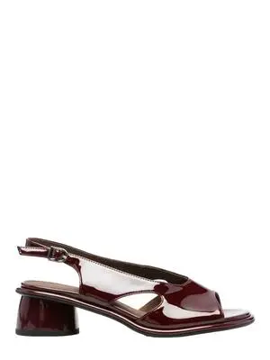 LINDA BAUMANN Patent-finish Slingback Sandals - Red