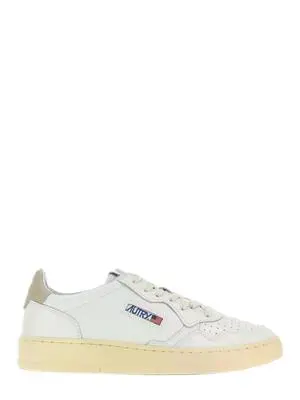 AUTRY Medalist Perforated Sneakers - White