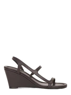 ST. AGNI High Wedge Sandal - Coffee