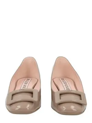 ROGER VIVIER Ballerina U Look In Vernice Ballet Flats - Cream