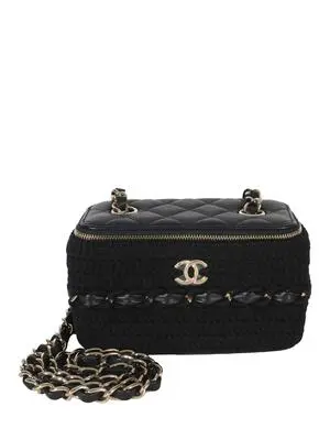 CHANEL Chanel Quilted Lambskin Crochet Small Vanity Case With Chain