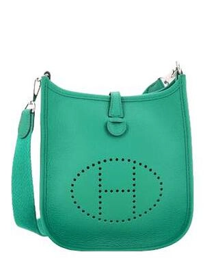 Hermès Evelyne Bag Gen III Clemence TPM Green