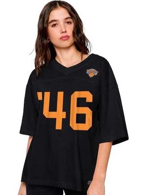 HYPE AND VICE New York Knicks Oversized Football T-shirt - Black