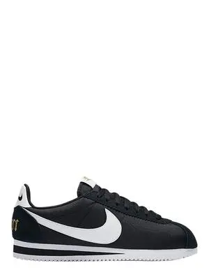 Nike Wmns Classic Cortez Sneakers - Black