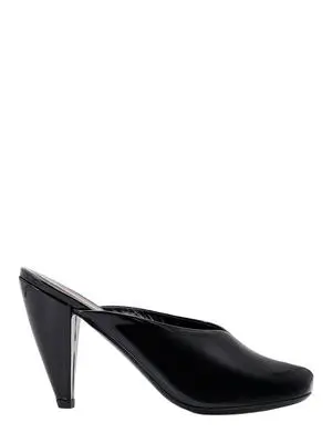 JUDE JUDE Patent Leather Paw Mule