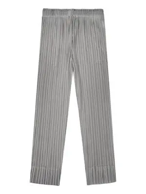 WILD COSMOS Natalia Plissé Satin Tapered Crop Pant - Grey