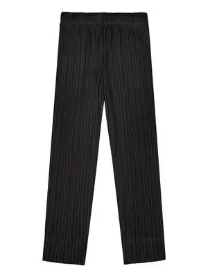 WILD COSMOS Natalia Plissé Satin Tapered Crop Pant - Black