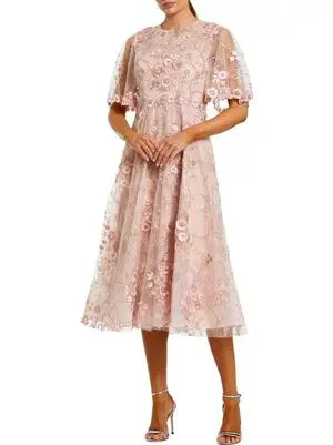 Mac Duggal Embroidered Flutter Sleeve Midi Dress - Blush