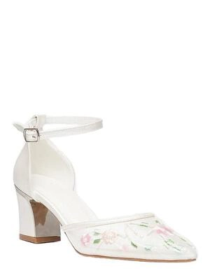 PROLOGUE SHOES Lorelai Block Heel Embroidered Bridal Pump - Ivory