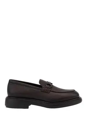 FERRAGAMO Gancini Plaque Slip-on Loafers - Black