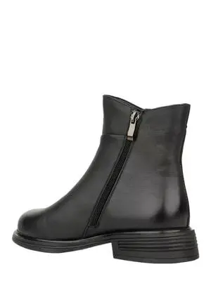 LINDA BAUMANN Zip-fastening Ankle Boots - Black