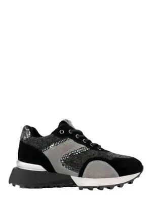 LINDA BAUMANN LINDA BAUMANN Panelled Lace-Up Sneakers
