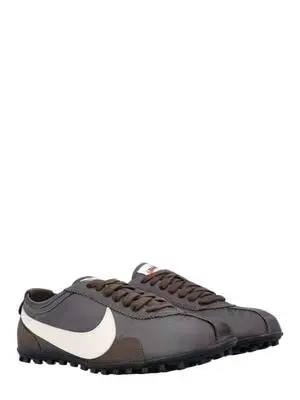 Nike Moon Sneakers - Grey