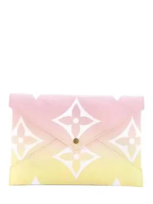 LOUIS VUITTON Kirigami Pochette Monogram Giant Gm Pouch - Pink