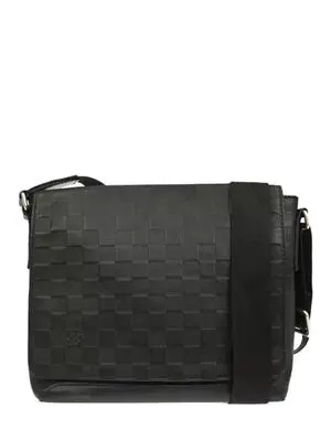 LOUIS VUITTON Damier Infini District Pm Shoulder Bag - Black