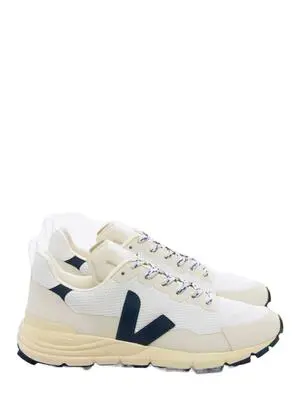 VEJA Logo Patch Lace-up Sneakers - White