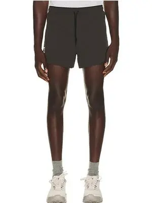 On Performance Volt Shorts - Espresso