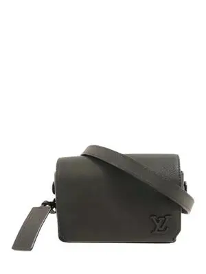 LOUIS VUITTON Aerogram Messenger Bag - Black