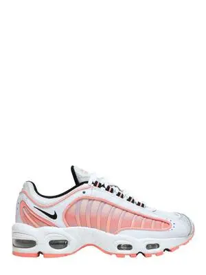 Nike Max Tailwind 4 Athletic Sneakers - Pink