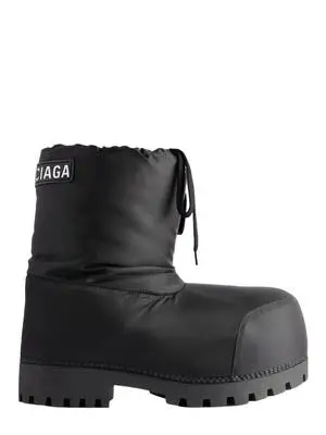Balenciaga Logo Patch Alaska Ankle Boots - Black