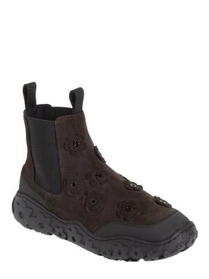 Cecilie Bahnsen Chelsea Boots With Floral Embellishments - Brown