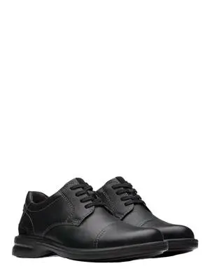 CLARKS Clarks Originals Gessler Cap Oxford Shoes