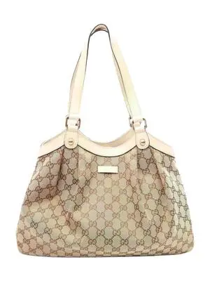 Gucci Gg Supreme Canvas Shoulder Bag - Neutrals