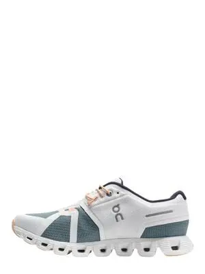 On Cloud 5 Sneakers - White/cobble