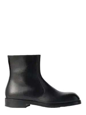 LEMAIRE Zipped Ankle Boots In Shiny Leather - Black