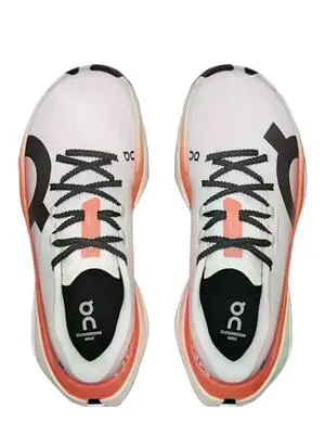 On Cloudboom Max Running Sneakers - White