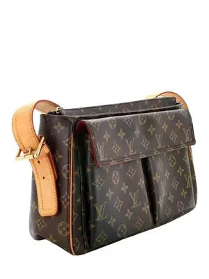 LOUIS VUITTON Monogram Canvas Gm Shoulder Bag - Brown