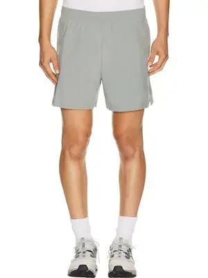 On 5 Core Shorts - Apollo